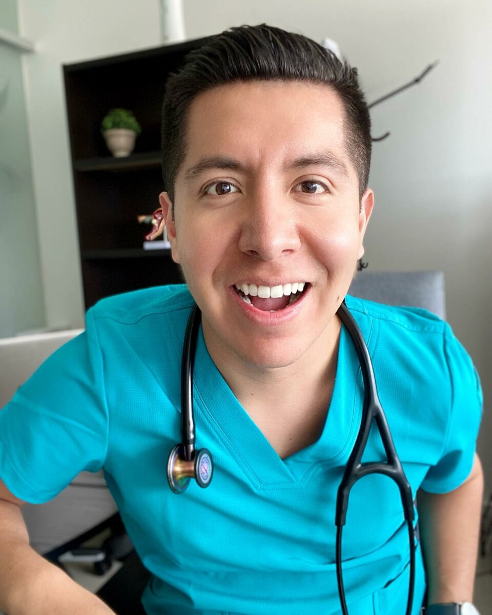 Mr. Doctor critica a Maryfer Centeno y la llama charlatana